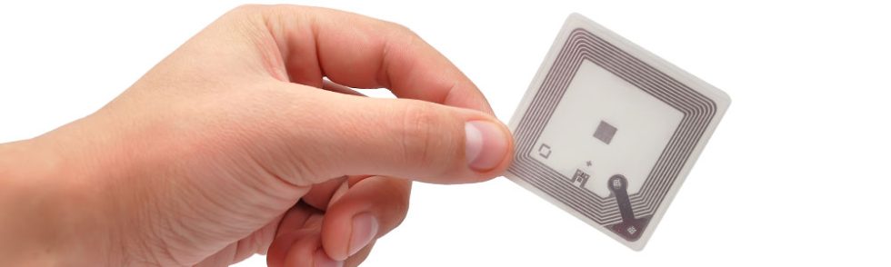 A Guide to RFID Technology in Supply Chain and Logistics | CYBRA